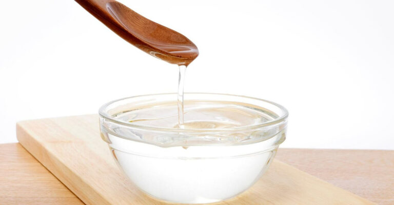 Kwas kaprylowy - Właściwości Działanie i Zastosowanie - Zielares